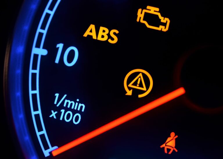 6 Vehicle Warning Signs You Shouldn’t Ignore - MY CALGARY MECHANIC